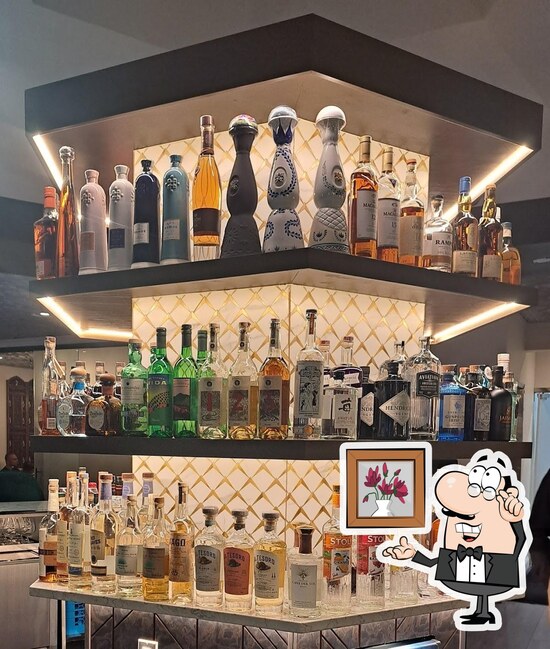 Rani Indian Fine Dining Restaurant, Lounge & Bar, Hamilton Township ...