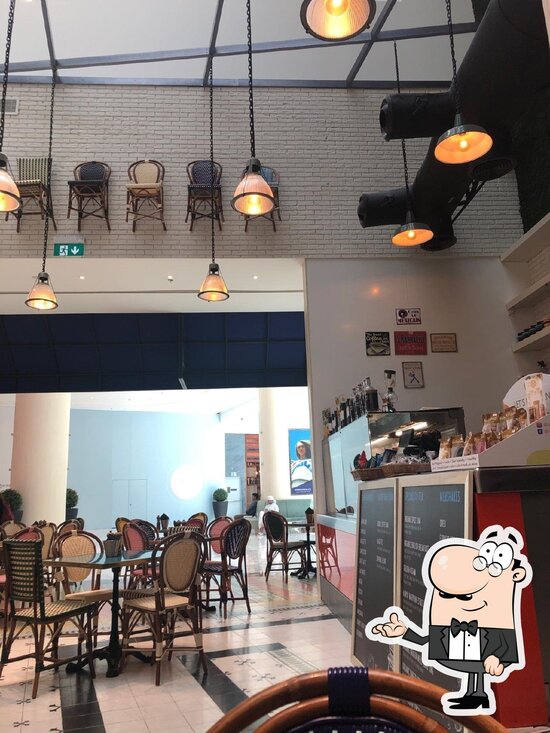 World Coffee Bar, Dubai - Restaurant menu, prices and reviews