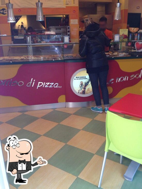 Il Gladiatore pizza, ROM, Via Marco Fulvio Nobilire 54 ...