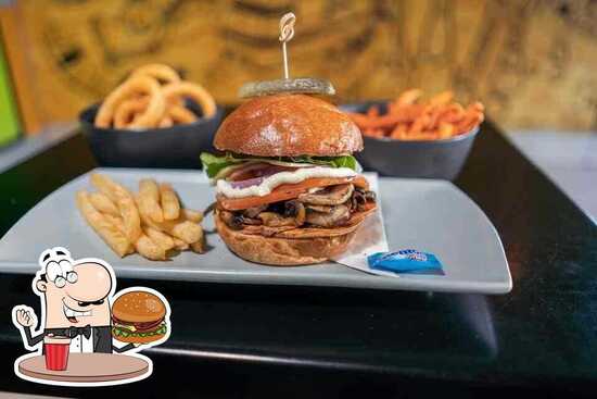Burger Pl8 Jindalee in Jindalee - Restaurant menu and reviews