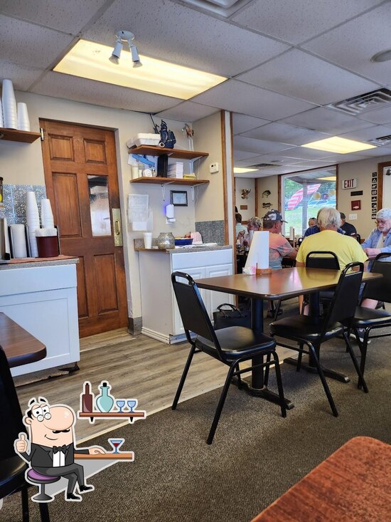 E'Town River Restaurant, Elizabethtown - Restaurant menu, prices and ...