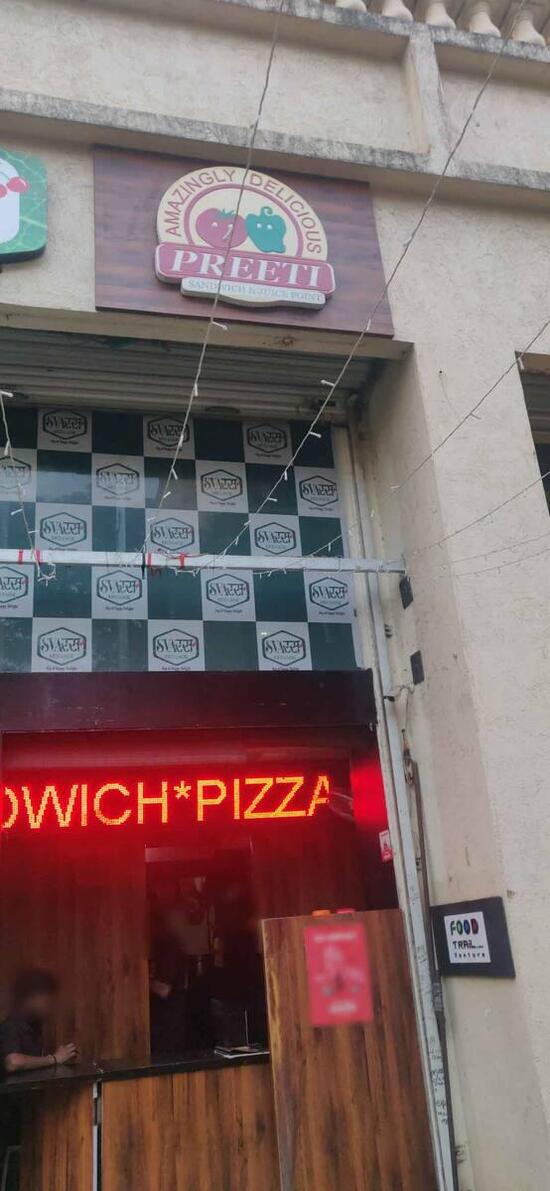 Menu at Preeti Sandwich and Juice point, Thane