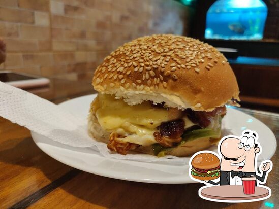 Madeiro's Pizzaria e Hamburgueria, Brazil, R. Dr. Manoel Francisco de ...
