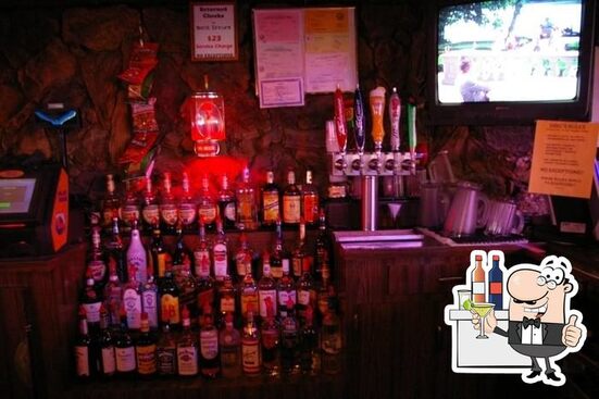 Ding's Cocktail Lounge in Fairfield - Restaurant reviews