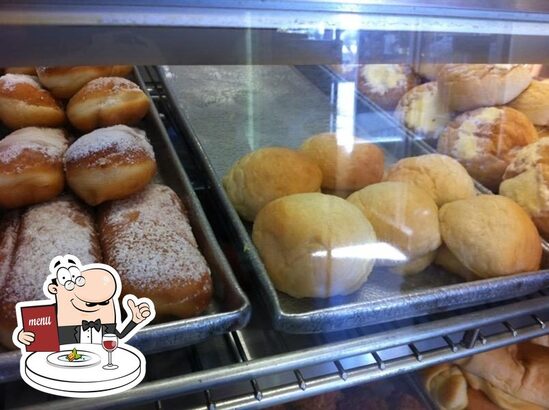 Menu at Four Sisters Bakery, Wailuku