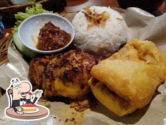 Carta del restaurante RM Lesehan Waroeng Bambu si Kabayan, Bengkulu