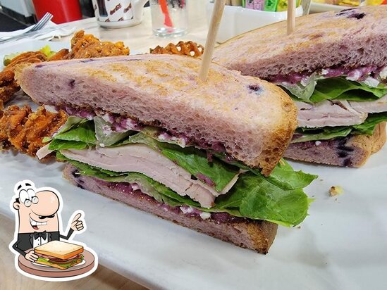 Skinny Vic's Diner & Coffee Stop in West Bend - Restaurant menu and reviews