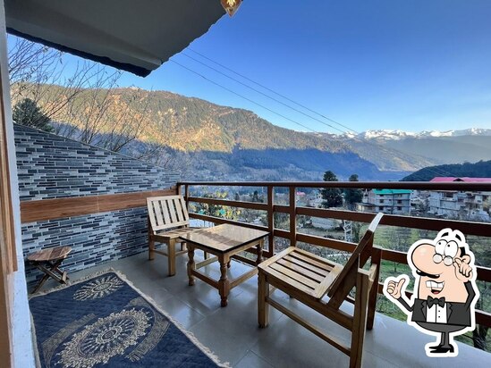 DIVINE CAFE, Manali - Restaurant reviews