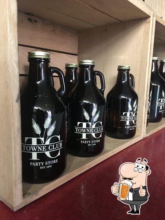 Towne Club Party Store, West Branch - Restaurant menu, prices and reviews