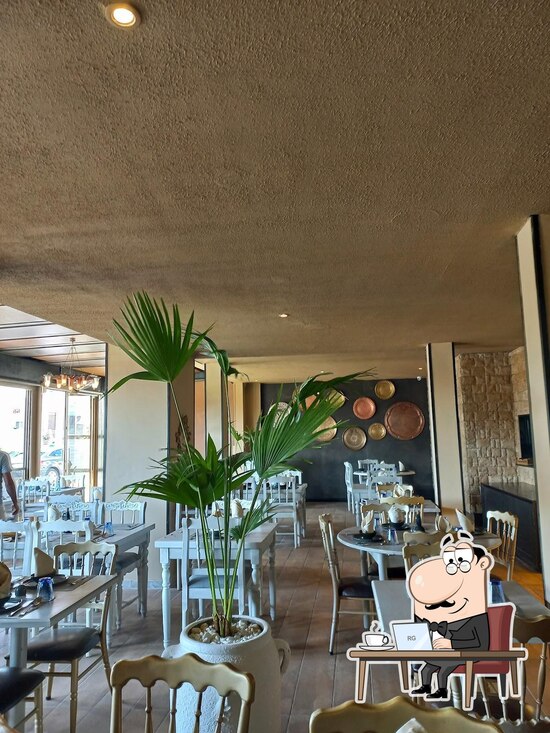 Karam Lobnan, La Marsa - Restaurant menu, prices and reviews
