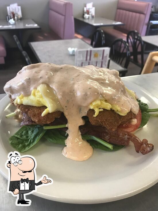 Elm Centre Cafe, Southbridge - Restaurant menu, prices and reviews