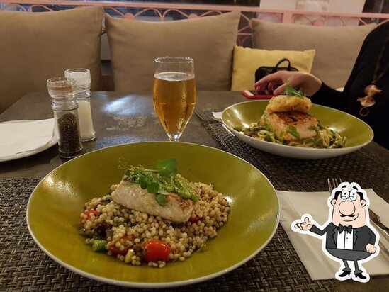 Strolla Restaurant & Bar, Cape Town - Restaurant menu, prices and reviews