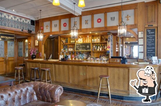 The Elephant Inn, Finchley, London - Restaurant menu, prices and reviews
