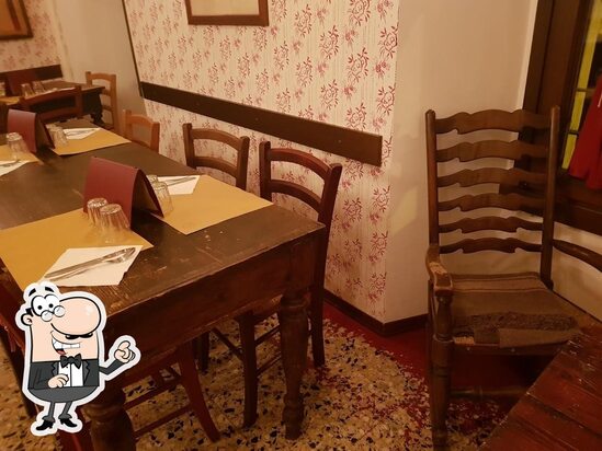 Osteria Italia Erba restaurant, Erba, Piazza Giulio Carcano ...