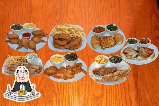 Pluto's Café, 1817 Galbraith Rd in Cincinnati - Restaurant menu and reviews