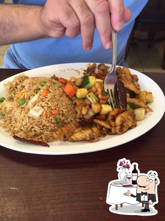 Dragon Wok, 8060 Academy Rd NE in Albuquerque - Restaurant menu and reviews