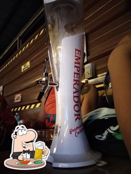 Wal-Wal Restobar and Food Park Tiguman, Digos City - Restaurant reviews