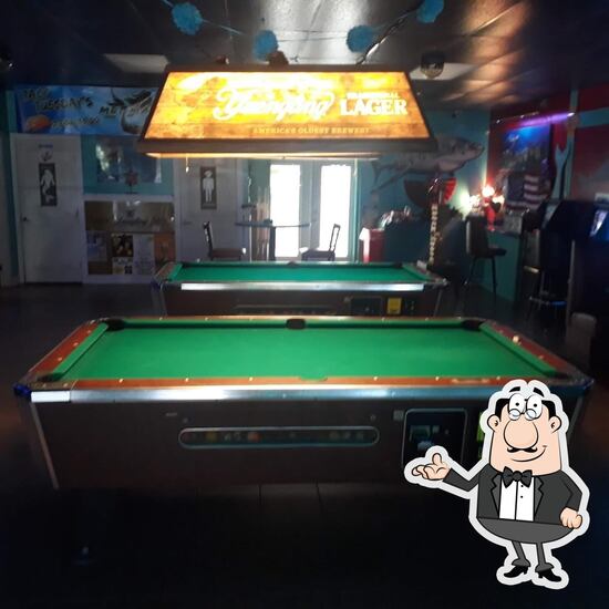 Mermaids Lounge & Eatery, Spring Hill - Restaurant menu, prices and reviews