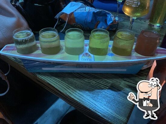 SoCal Vibes Co. - Brewery, Tasting Room & Kitchen, Gardena - Restaurant ...