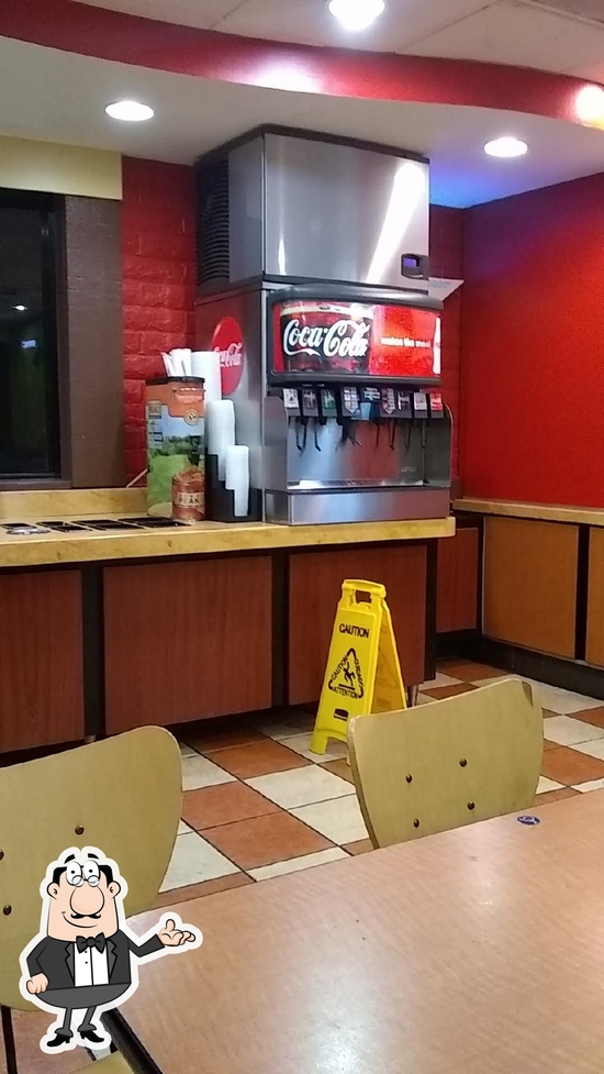 Del Taco, 1255 University Ave in Riverside - Restaurant menu and reviews