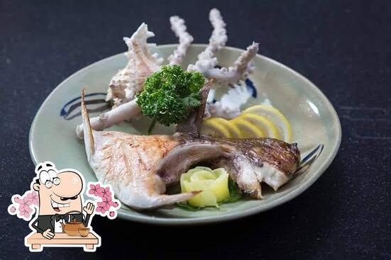 Fin Fin Sushi Bar, Bang Pakong - Restaurant reviews