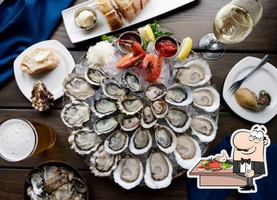 Taylor Shellfish Oyster Bar, 410 Occidental Ave S in Seattle ...