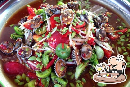 Menu at ต๋ำลุ่มต้า Tum-Lum-Tar restaurant, Chae Chang
