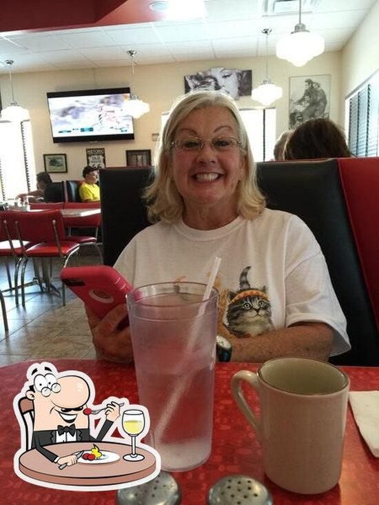 Hi-Ho Diner, 2885 Howard Ave in Windsor - Restaurant menu and reviews