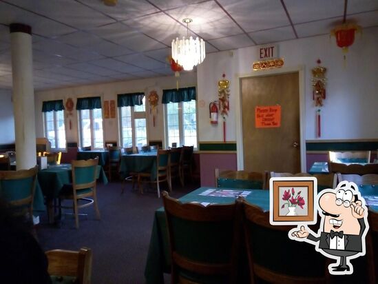 Menu at Tai Hong Restaurant, Channel-Port aux Basques