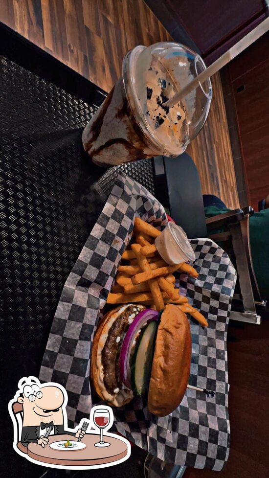 Menu at Between The Buns restaurant, Prince Albert