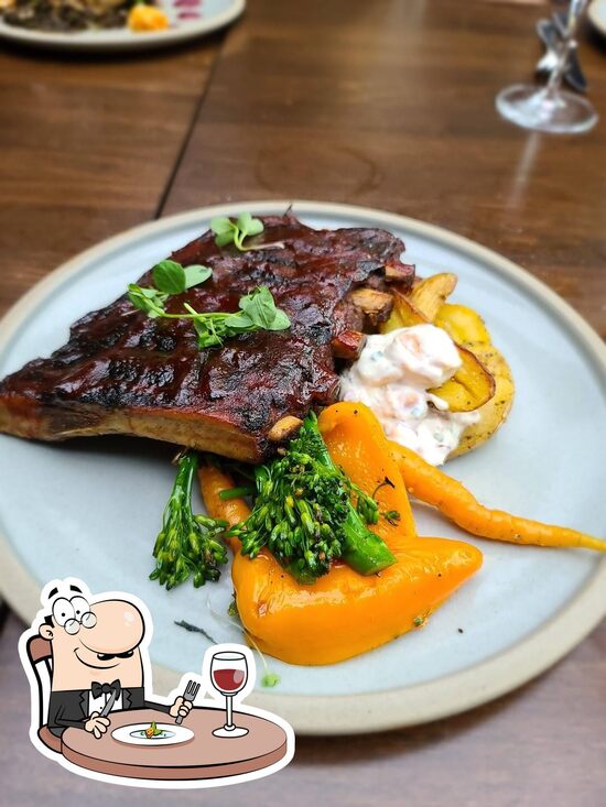 Range Lounge & Grill at Predator Ridge in Vernon - Restaurant menu and ...