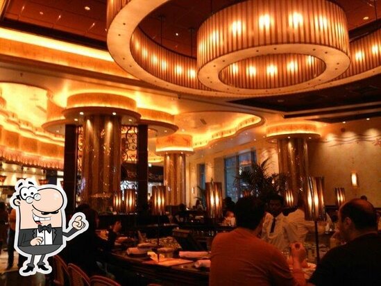 Menu at The Cheesecake Factory restaurant, Dubai, Mall of Emirates