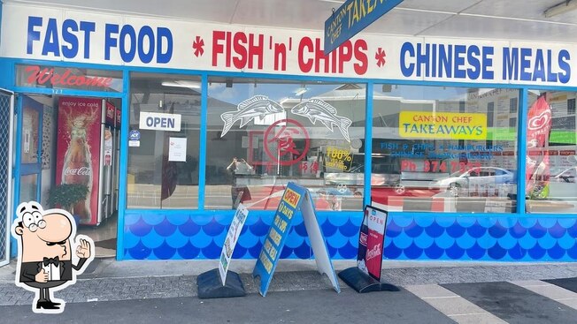 Menu at Canton Chef Takeaways restaurant, Dannevirke