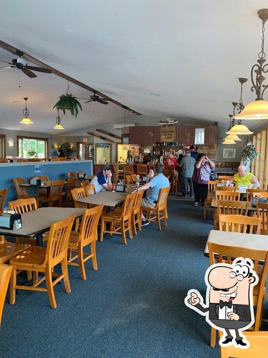 Menu at Bolton's Lakehouse restaurant, Kingston