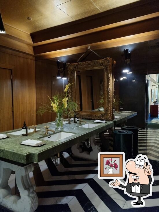 Easy Victor Cafe, New York City - Restaurant menu, prices and reviews