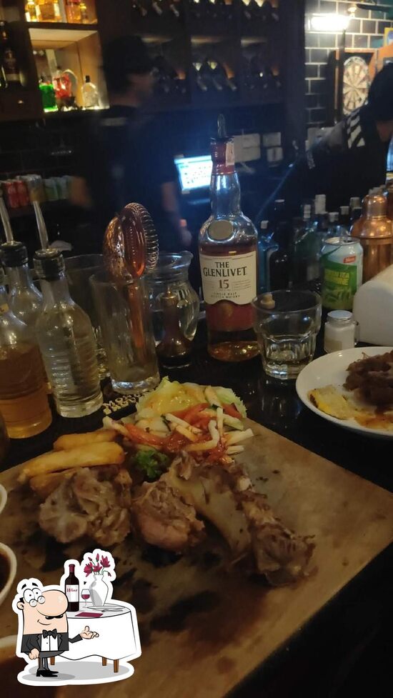 Hensman Grill & Bar, Surabaya - Restaurant reviews