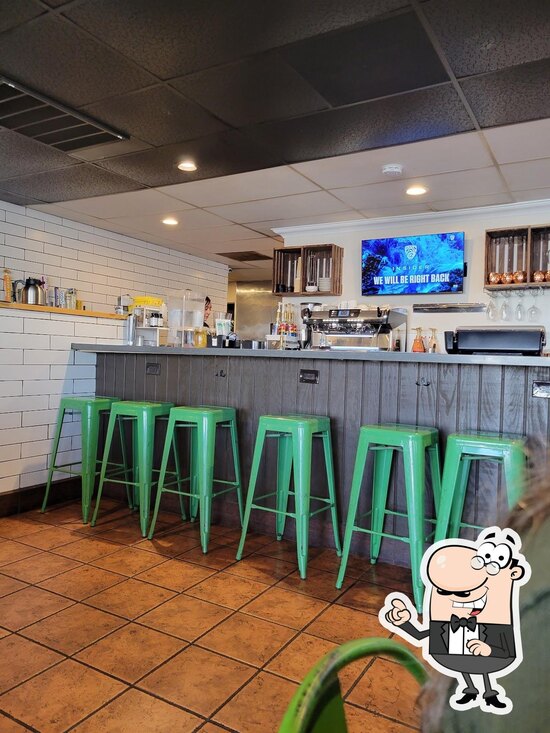 The District Cafe, Bakersfield - Restaurant menu, prices and reviews