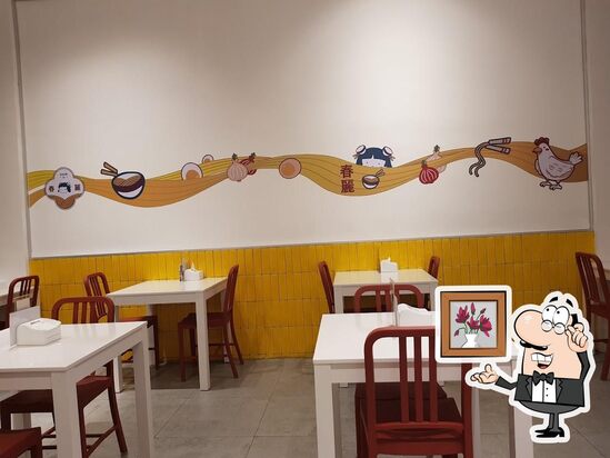 Bakmi Karet CHUN LI Noodle Bar, Surabaya - Restaurant menu, prices and ...
