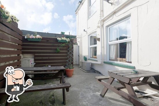 The Grapes Inn, Filey - Restaurant menu, prices and reviews