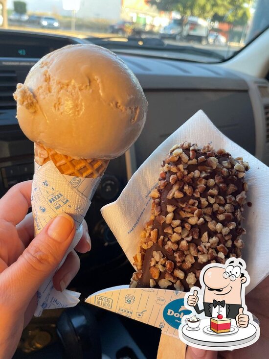 Menu at Helados Dolphy, Culiacán, Pedro Infante 450