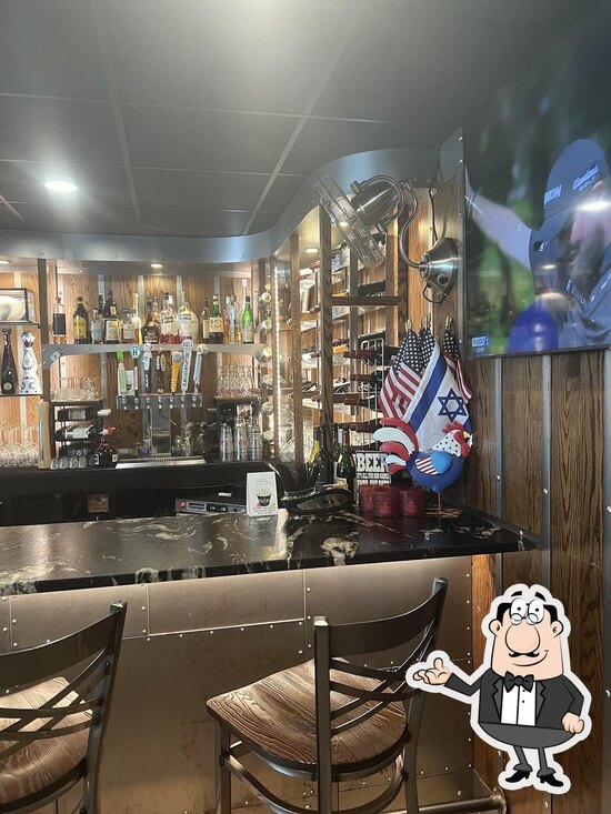 The Howling Rooster Restaurant & Bar, Kenmore - Restaurant menu, prices ...