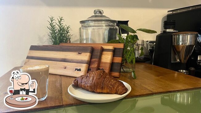 Mah Milk Bar in Vancouver - Restaurant reviews
