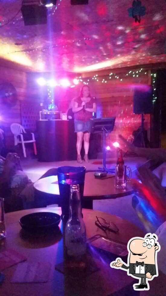 La's Midway Saloon, Lake Alfred - Restaurant menu, prices and reviews