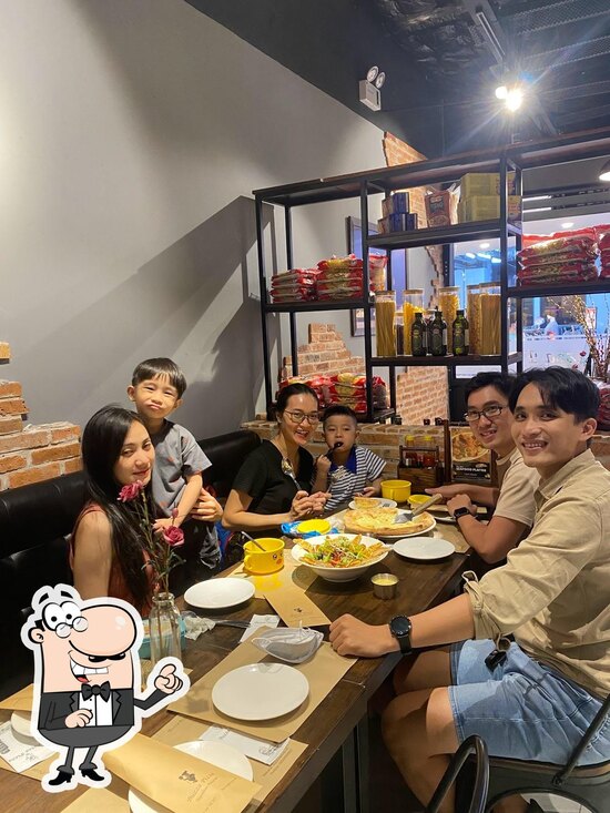 Buzza Pizza - NOWZONE, Ho Chi Minh City - Restaurant menu, prices and ...