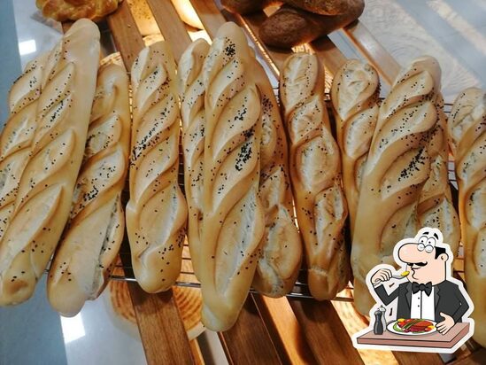 Boulanger De La Gare pub & bar, Saint-Priest - Restaurant reviews