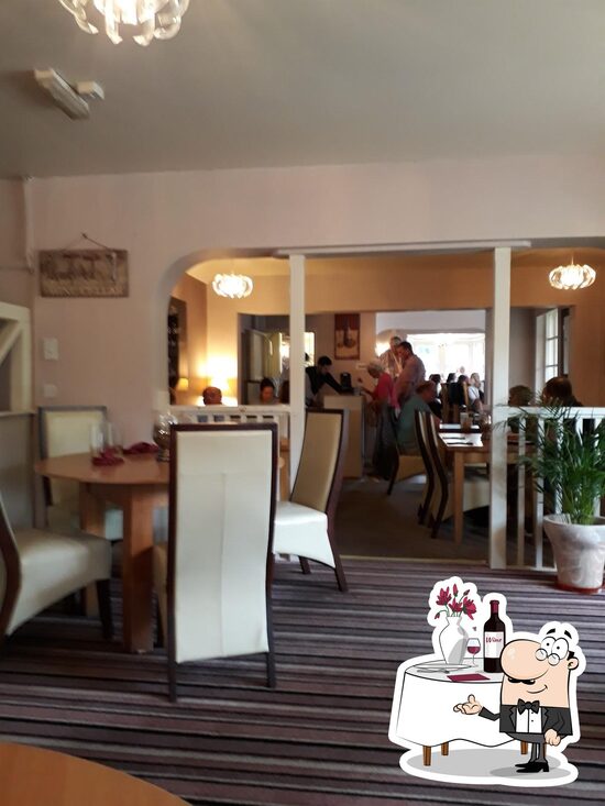 Pub y bar The Otter Inn, Colaton Raleigh, Newton Poppleford - Opiniones ...