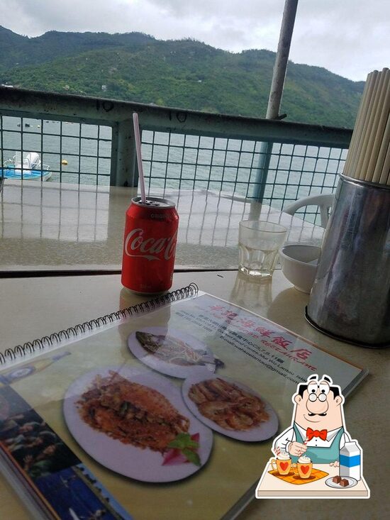 Menu at Wah Kee Restaurant, Hong Kong, Mui Wo Cooked Food Centre