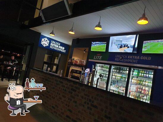 Carta de Helmets Bar, Centurion