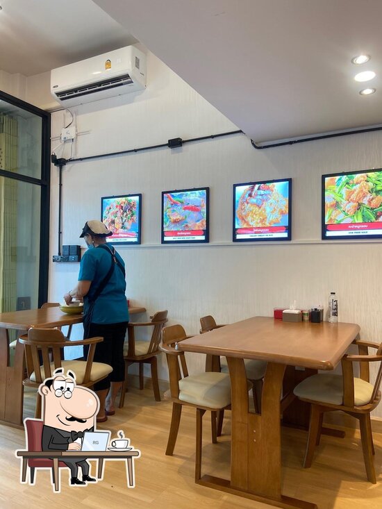 Mu-krob Jom Palang restaurant, Hat Yai - Restaurant reviews