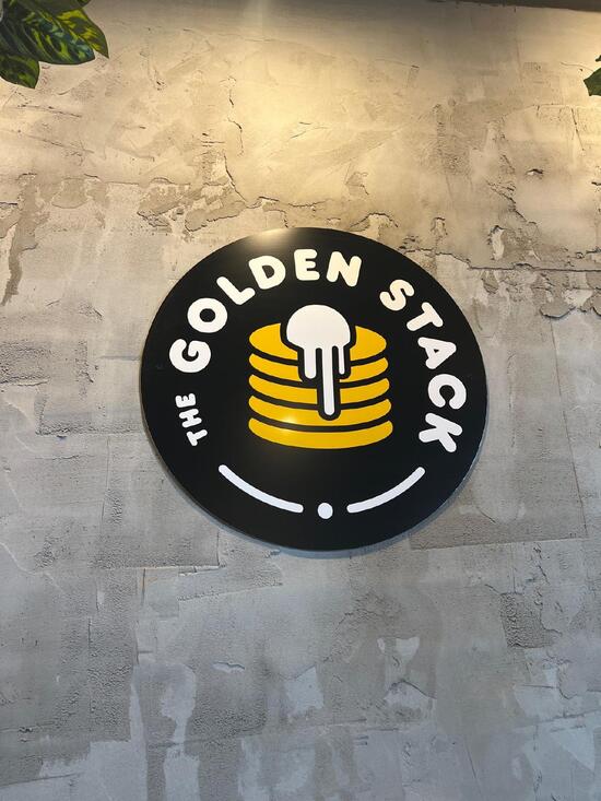 Menu at The Golden Stack restaurant, Córdoba